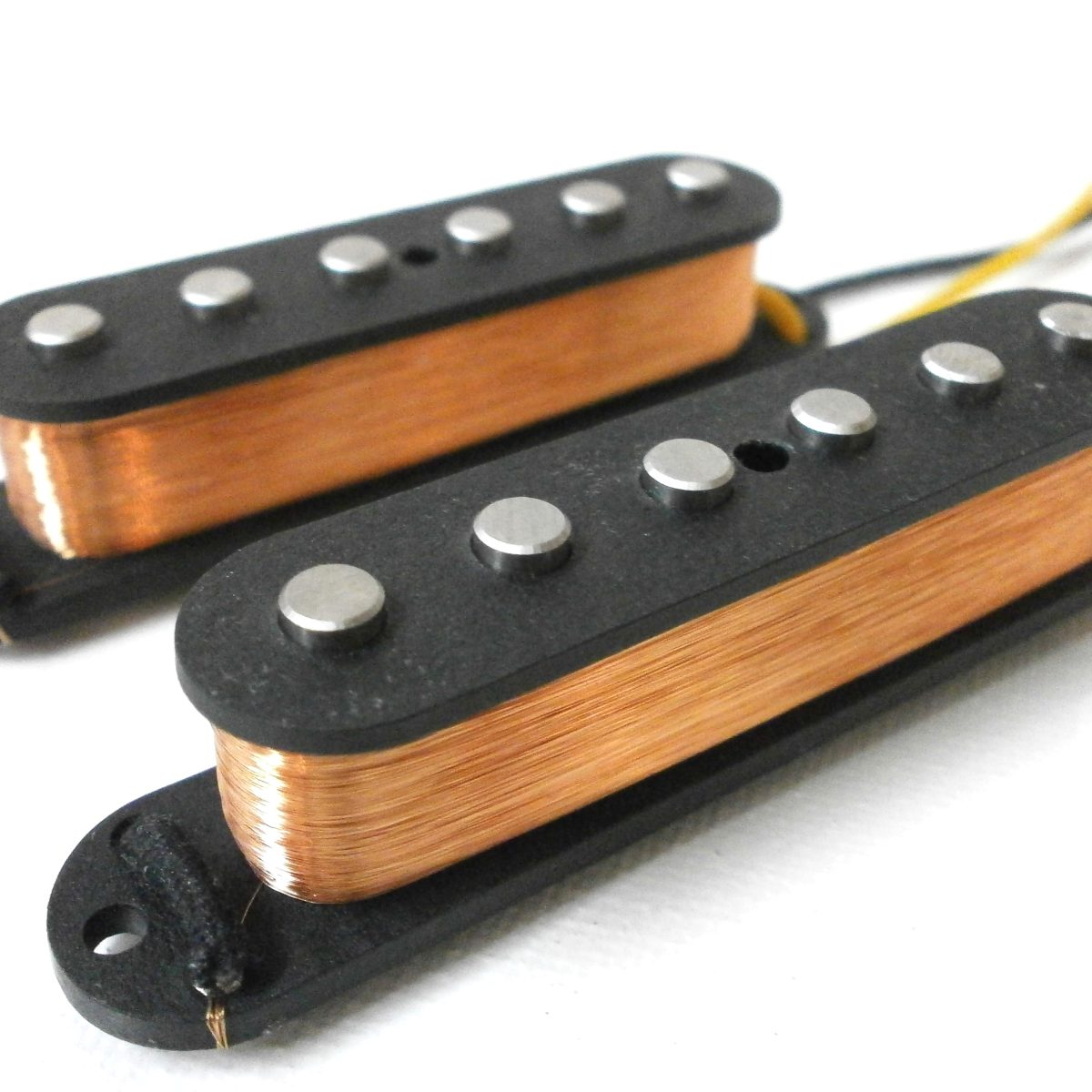 Q PICKUPS – Q Pickups – Handwound guitar pickups